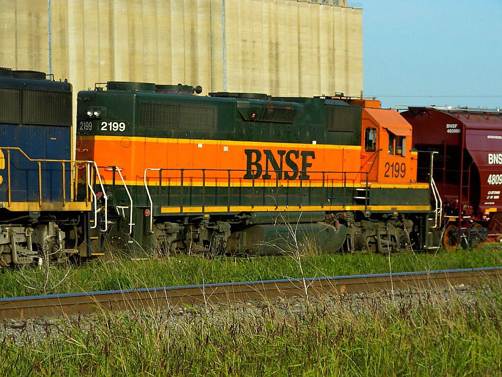 BNSF 2199